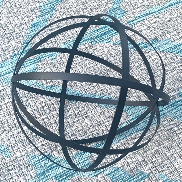 Accents | Black Metal Sphere 1 | Poshmark